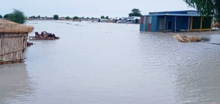 Torrential rainfall displaces over 1,000 households in Mayendit - Radio ...