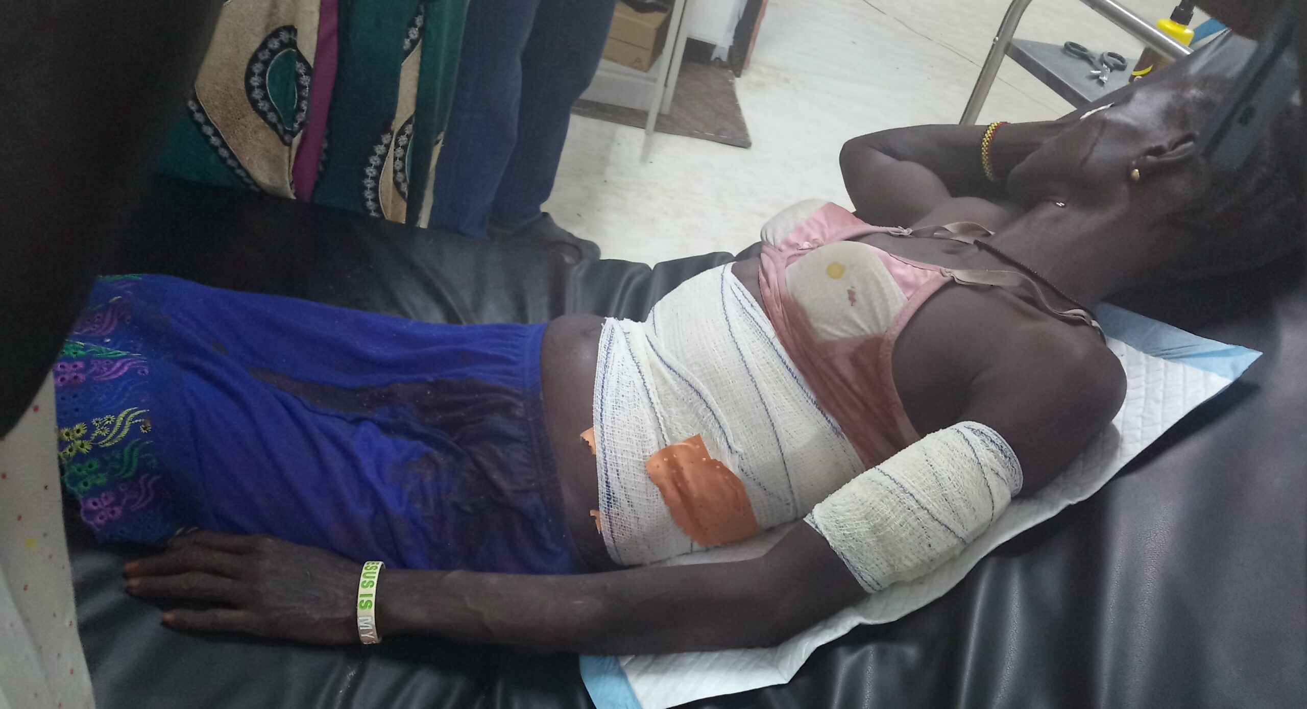 Mayendit: Prisons officer attacks woman with spear over land dispute ...